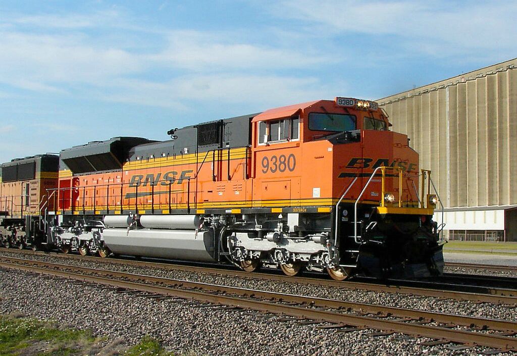 BNSF 9380